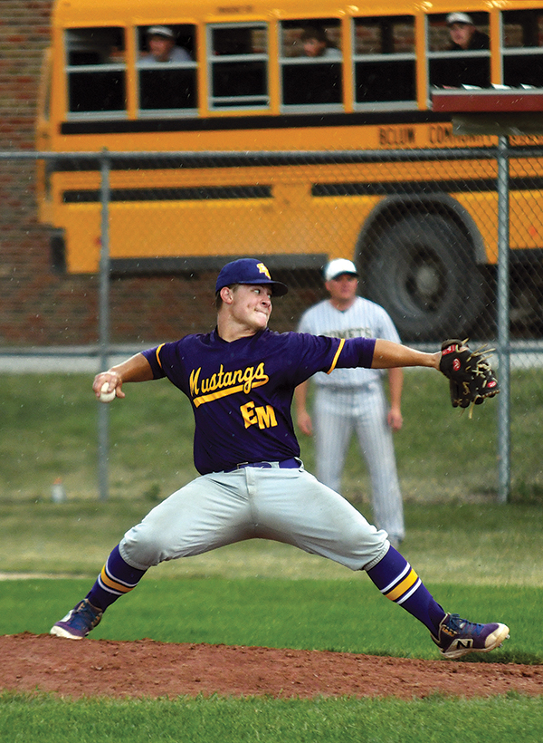 Hamor handcuffs Comets, 5-0 | News, Sports, Jobs - Times Republican